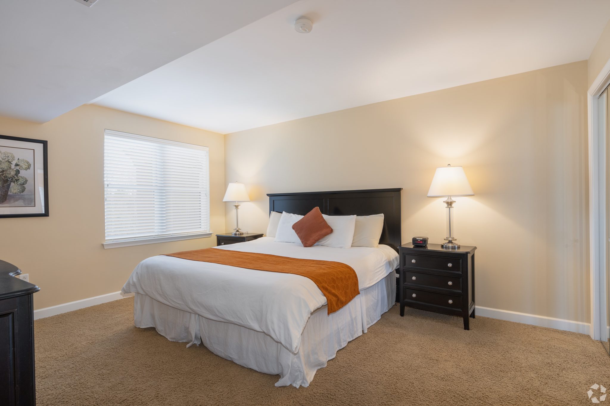 Towers at Greenville | ResideBPG